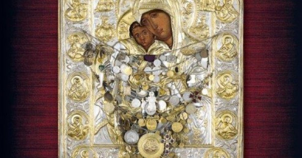 Οι θαυματουργές εικόνες στο Περιβόλι της Παναγίας | Αγιογραφίες ...